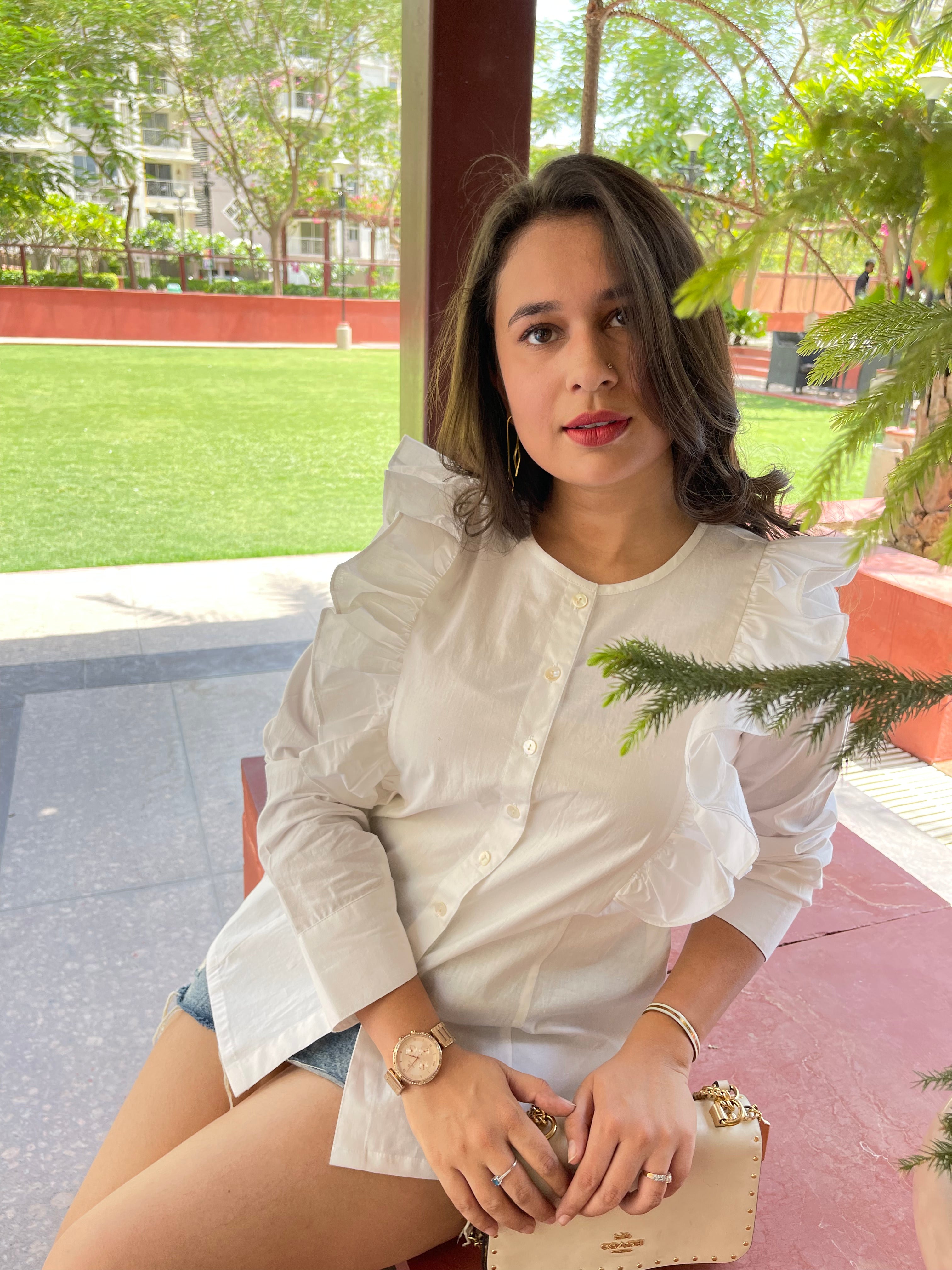 Pristine white ruffle shirt – Moh